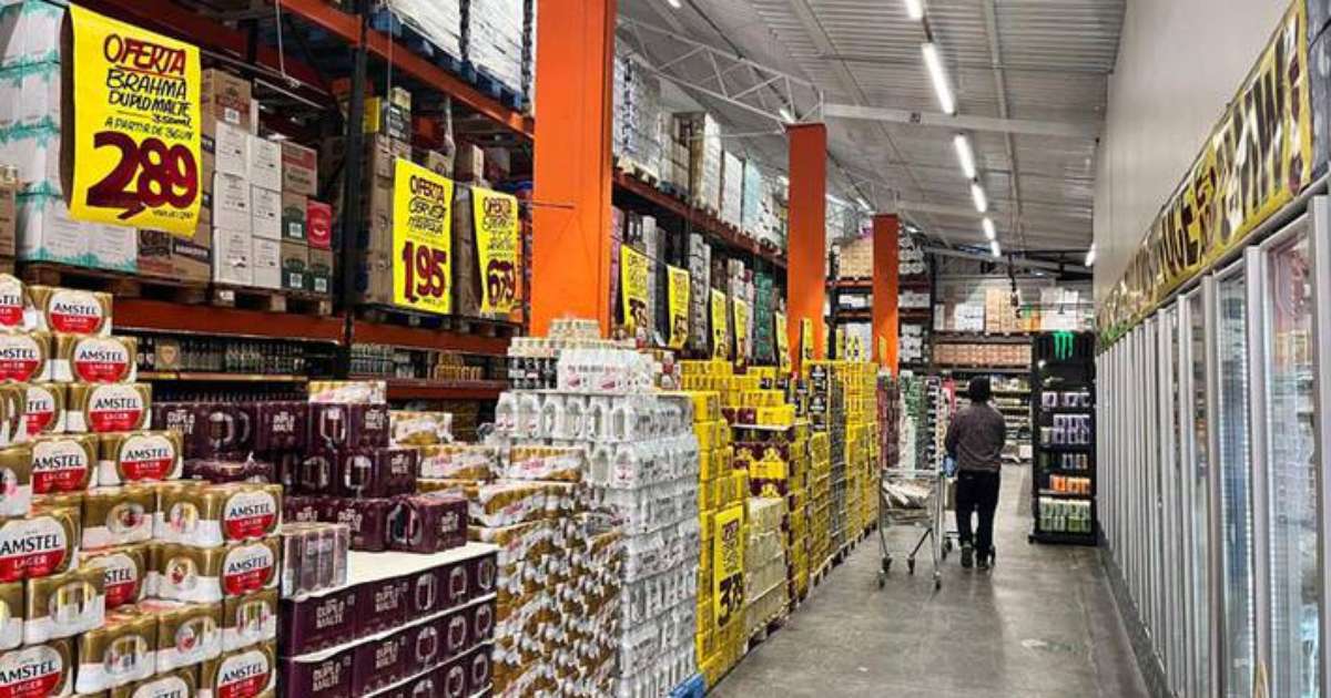 IPCA-15 desacelera e fica em 0,57% em abril; acumulado em 12 meses cai para 4,16%