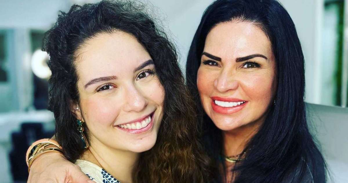 Na pré-estreia de 'A Grande Conquista', filha de Solange Gomes é ...