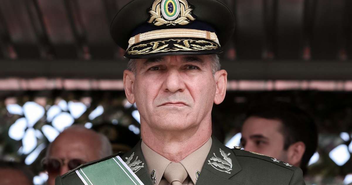 General Amaro toma posse como novo ministro do GSI