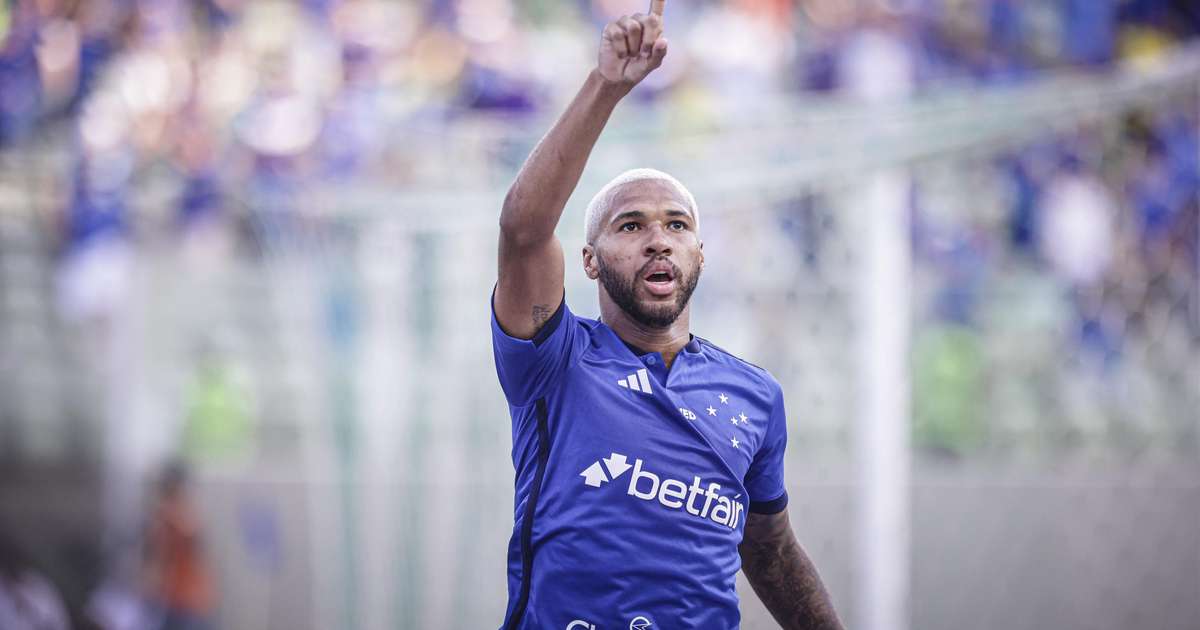 Decisivo contra o Santos, Wesley festeja vitória e primeiros gols pelo ...