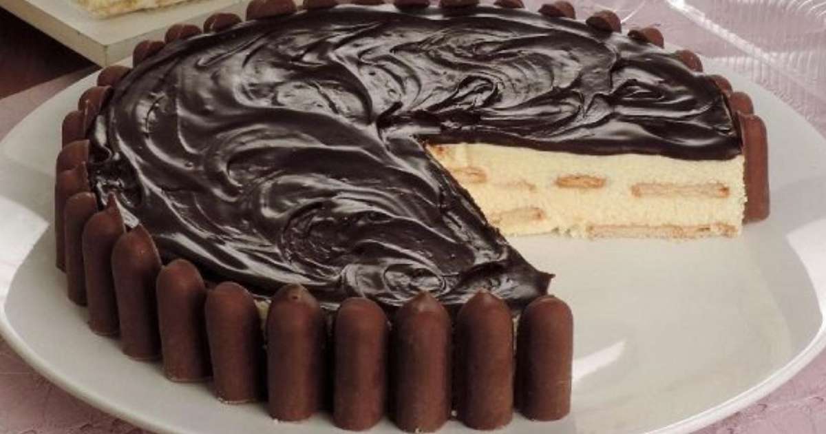 Torta alemã com palitos de chocolate: a sobremesa que faltava no seu dia