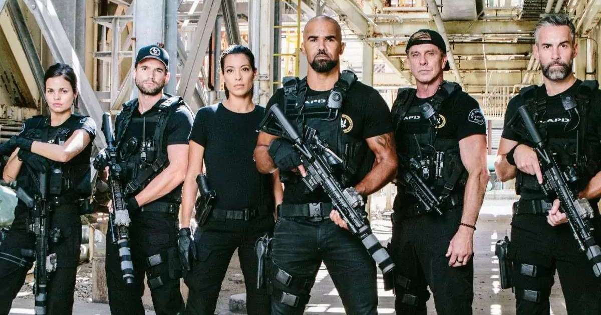 "Um erro de m****": Série de ação de sucesso é cancelada e ator ...