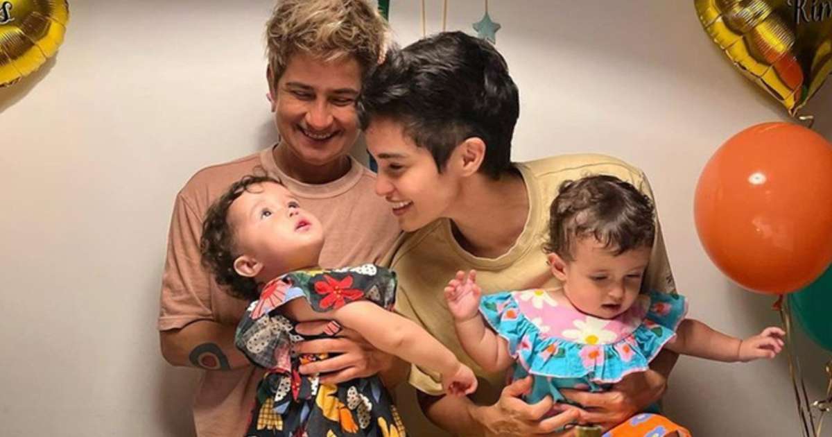 Nanda Costa mostra a filha falando e fãs se surpreendem: 'A sua cara'