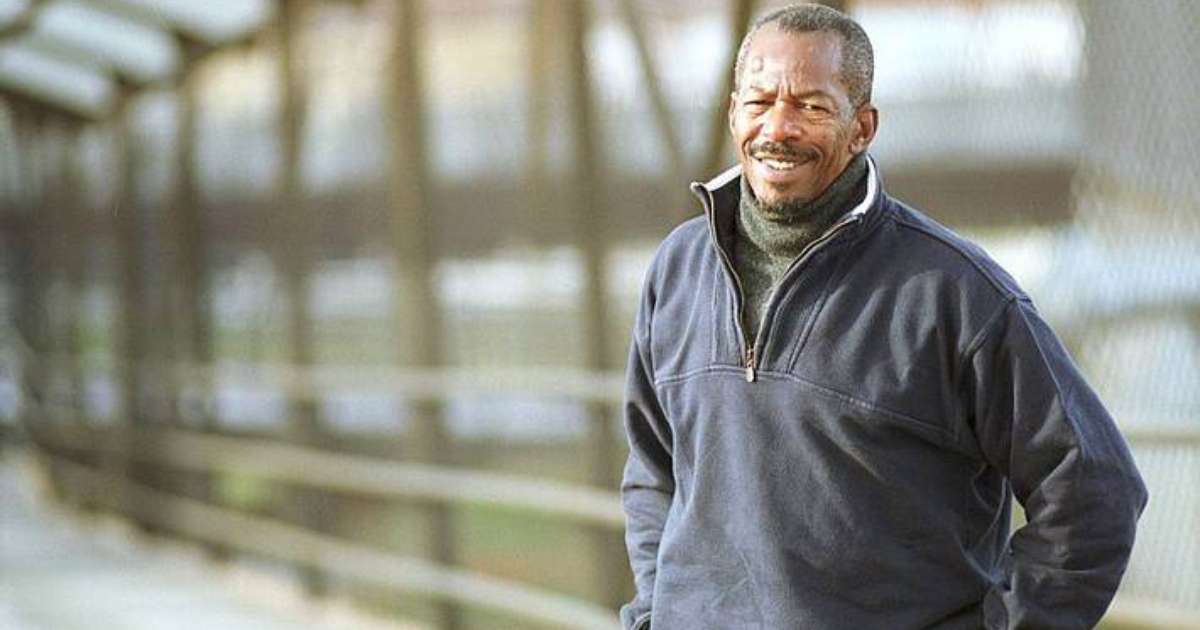 Adhemar Ferreira da Silva, bicampeão olímpico de atletismo, se torna ...