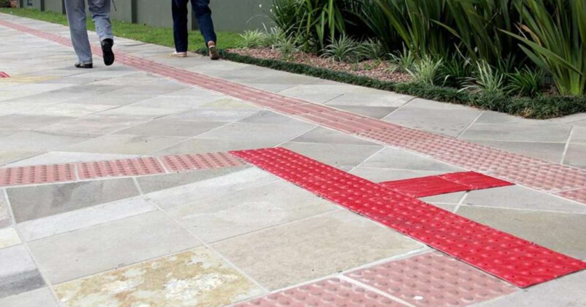 Visando acessibilidade, Esteio retoma Programa Calçada Legal