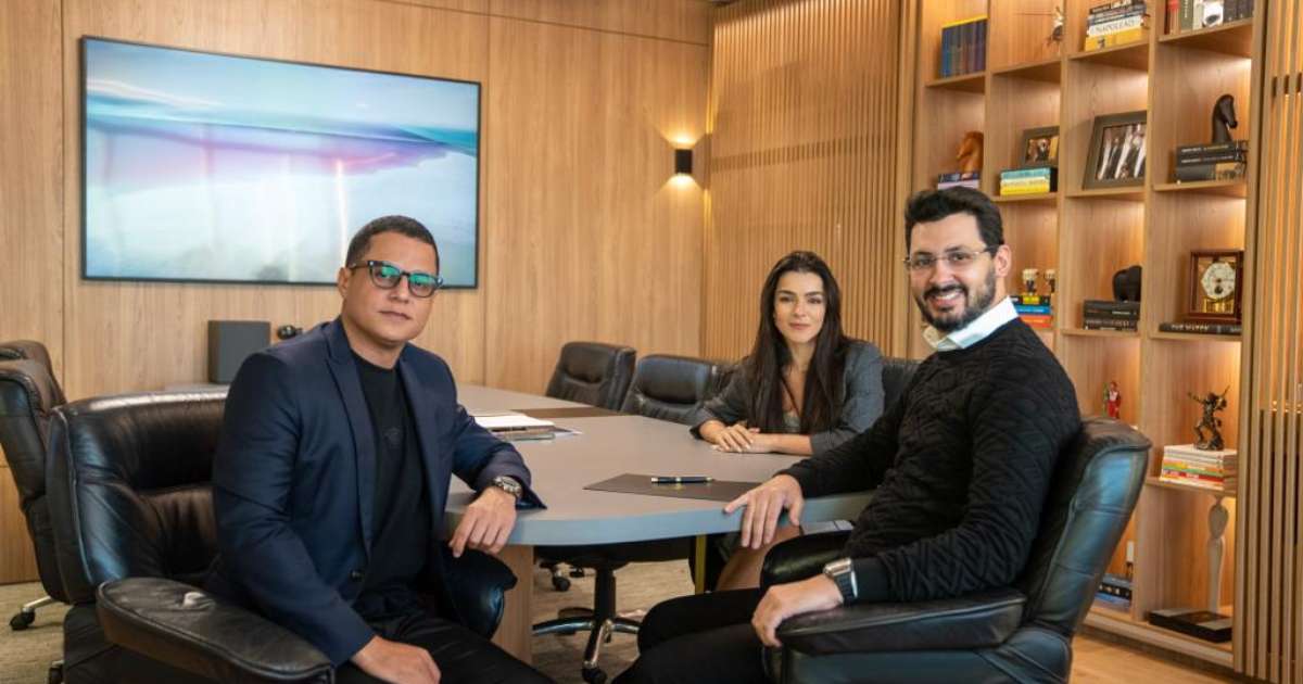 Fernando Cavalcanti revela segredo de bastidores de grandes nomes