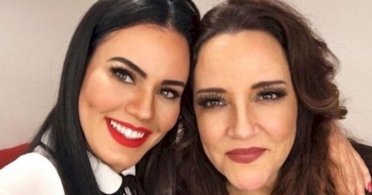 Ana Carolina e Leticia Lima reatam o namoro