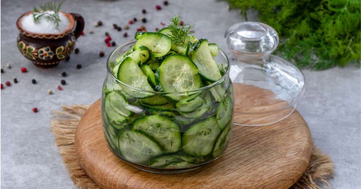 Picles caseiro: o parceiro ideal para o seu hambúrguer perfeito