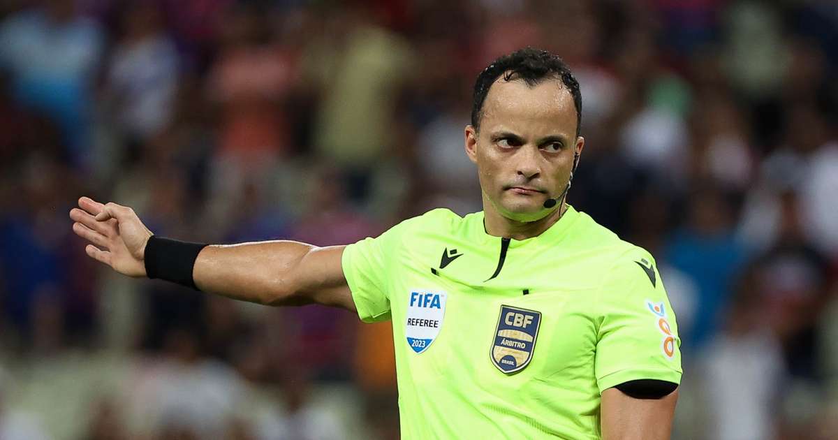 Expulso pela oitava vez, Abel é citado na súmula: 'Foi falta filho da p…'