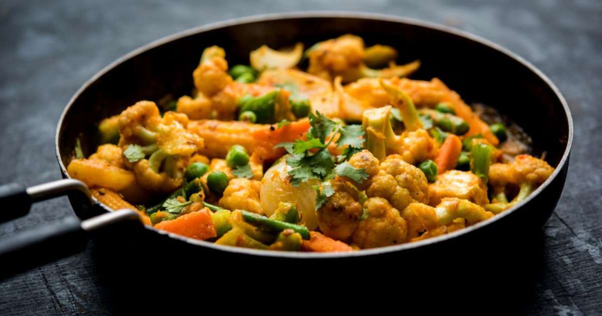 Curry de legumes: um ensopado quentinho e cheio de sabor