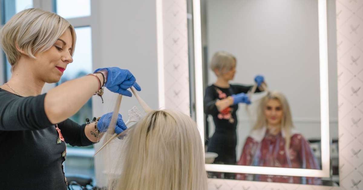 4 dicas para recuperar o cabelo após sofrer corte químico