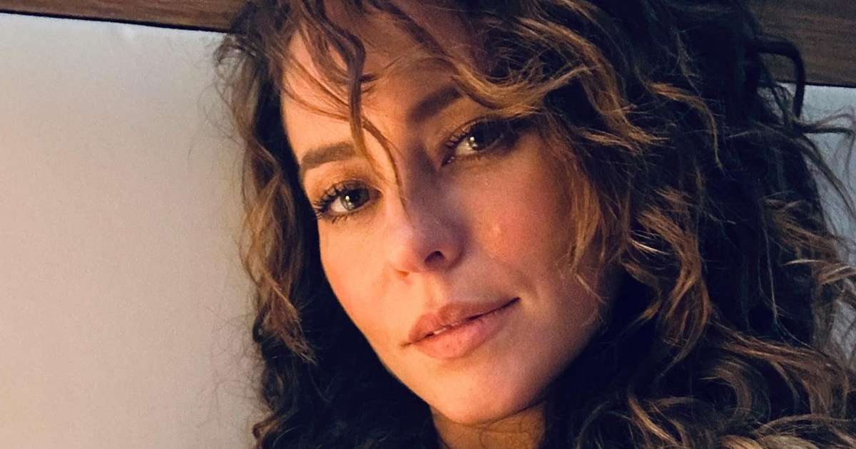 Sem maquiagem, Paolla Oliveira exibe beleza natural e faz reflexão: 'Libertador'