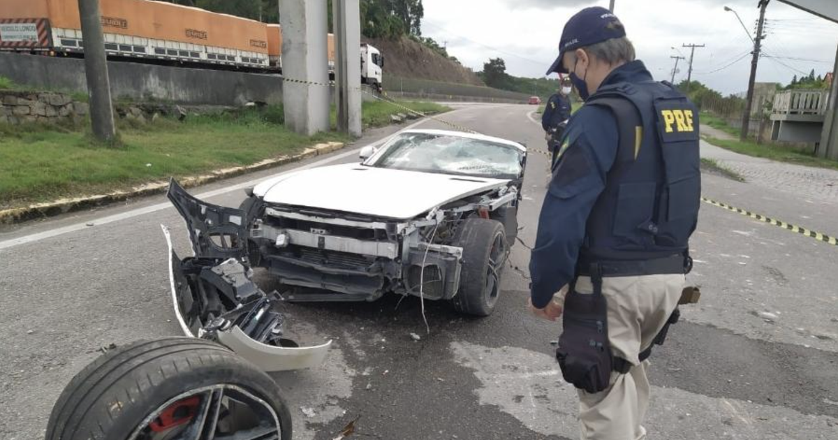 Família de empresário que morreu em acidente de carro a 180 km/h tem seguro negado