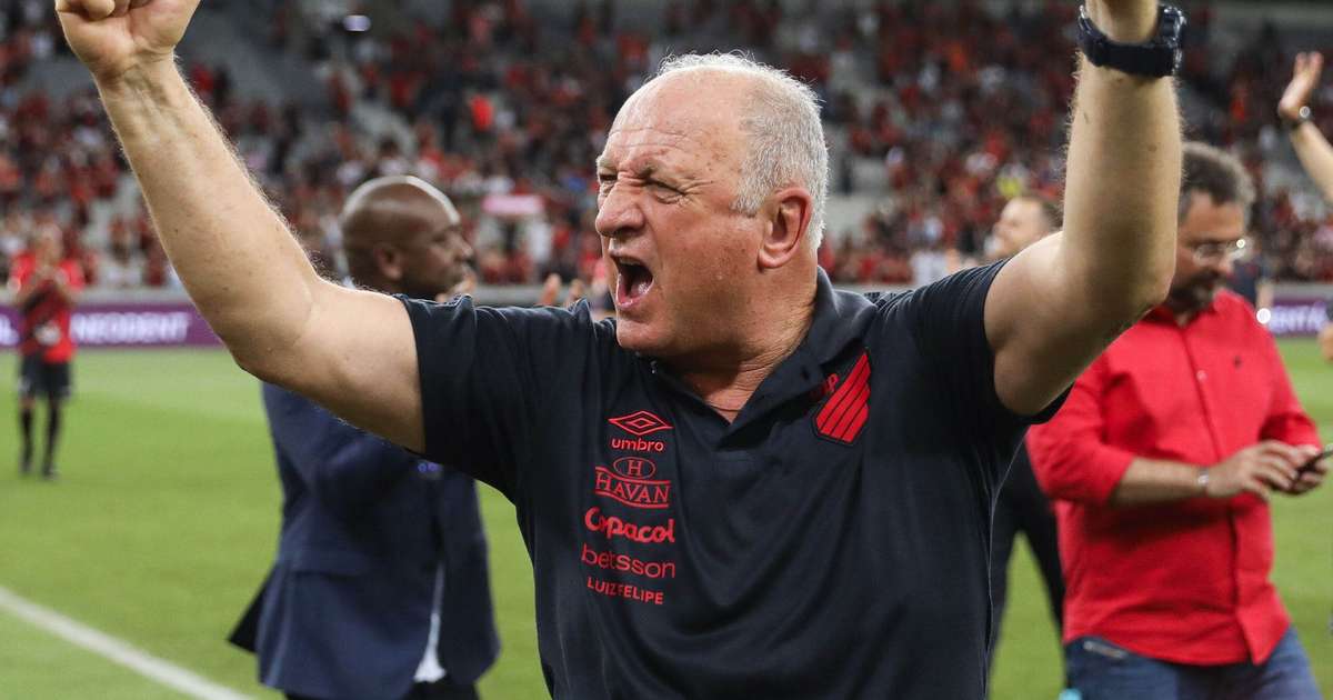 Atlético contrata Luiz Felipe Scolari