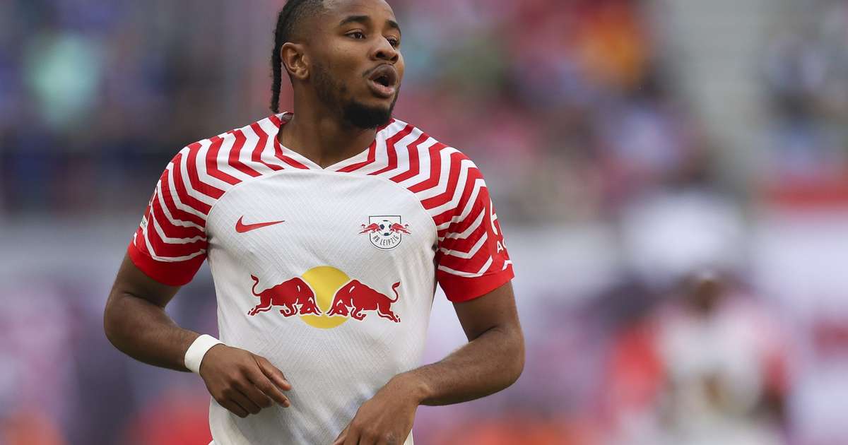 Chelsea confirma a contratação do francês Nkunku