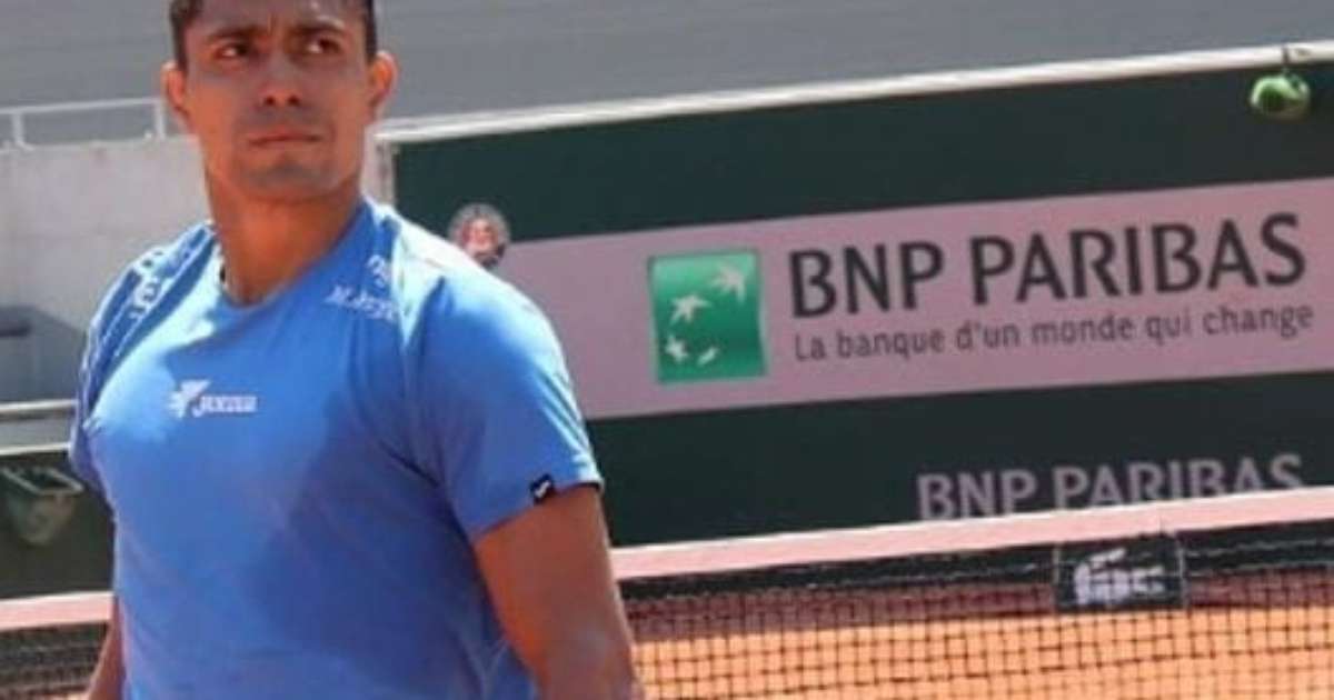 Monteiro comemora vitória e exalta rival: 'Rola é um grande jogador'