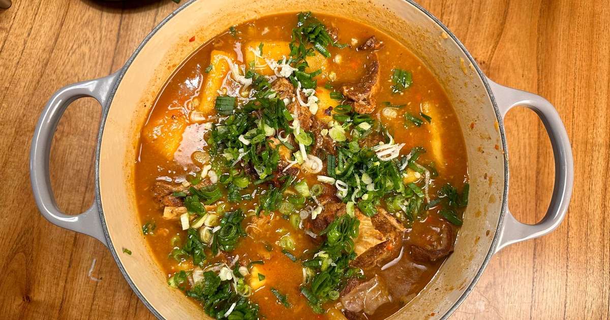 Vaca atolada, prato típico mineiro com menos gordura e toques especiais