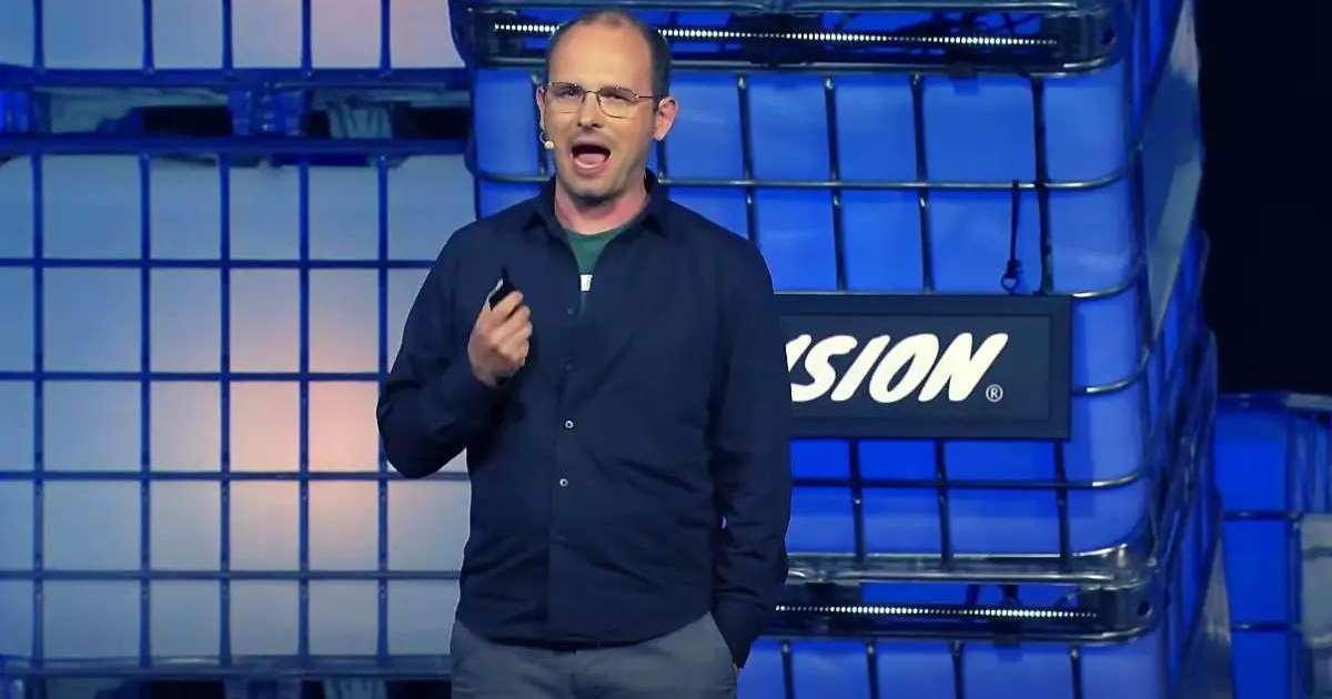 IA se tornará a calculadora das gerações futuras, diz CEO do GitHub