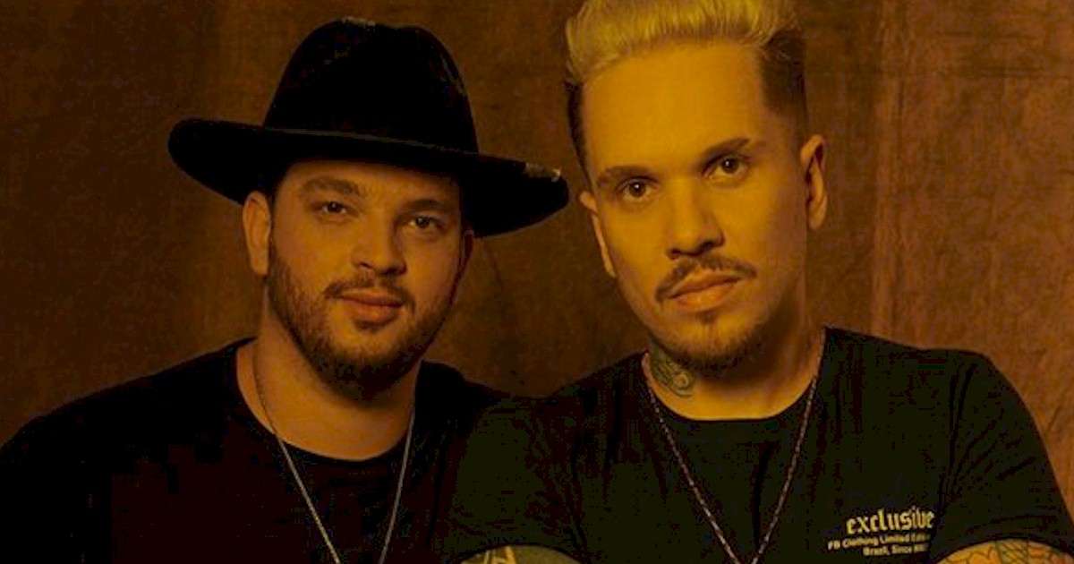 Felipe e Rodrigo, donos do hit 'Media Boa', lançam a inédita 'Novidade'