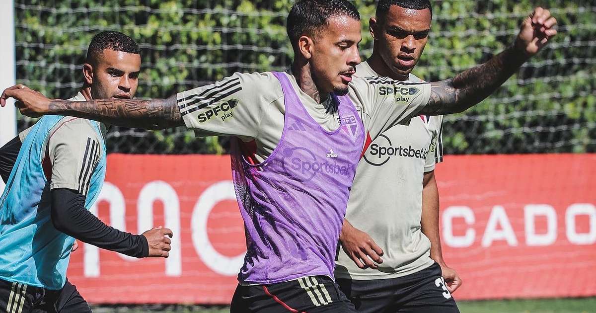 Elenco do São Paulo finaliza mais um dia de treino e pode ter novidade ... Elenco do São Paulo finaliza mais um dia de treino e pode ter novidade ...