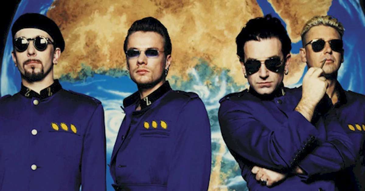 U2 anuncia edição histórica de 30 anos do álbum 'Zooropa'