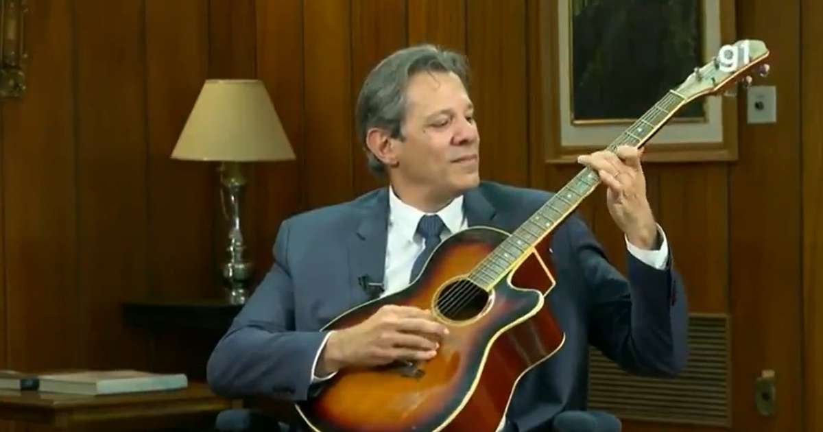 Haddad revela gosto pela música e toca violão durante entrevista ao ...