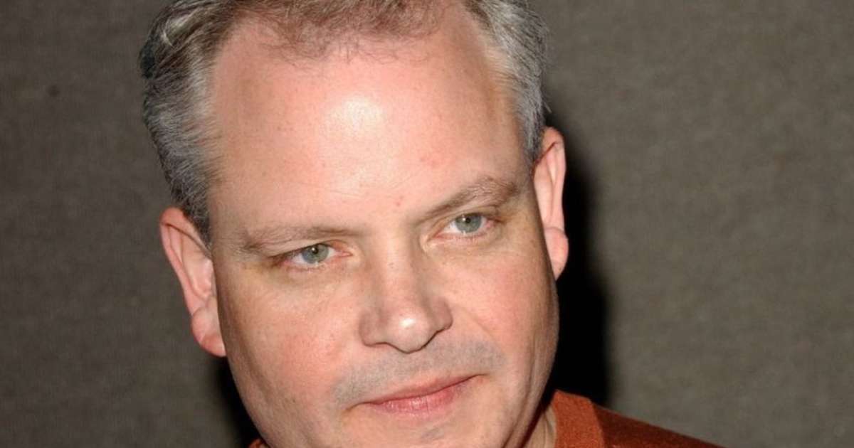 Manny Coto, showrunner de "24 Horas" e "American Horror Story", morre ...