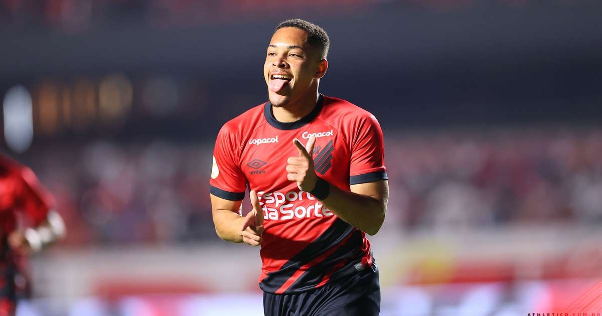 Superando Arthur, Vitor Roque se torna a maior transferência do América