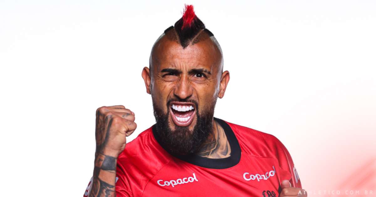 Vidal é apresentado como novo reforço do Athletico: 'Quero seguir ganhando'