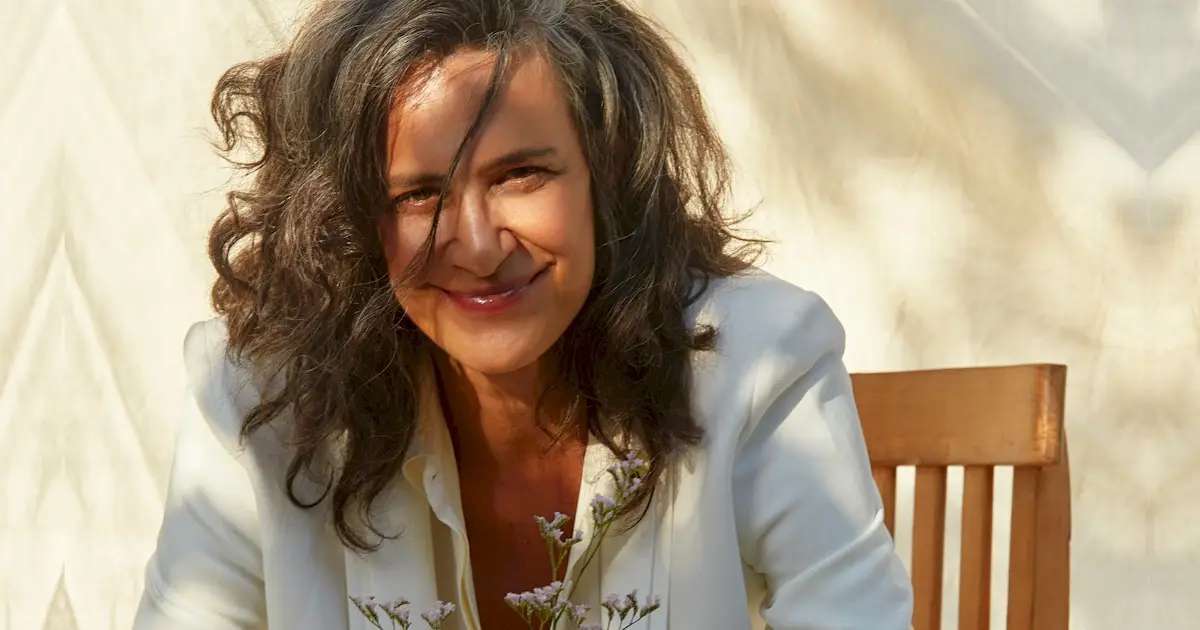 Simone receberá o prêmio de 'Excelência Musical' do Grammy Latino