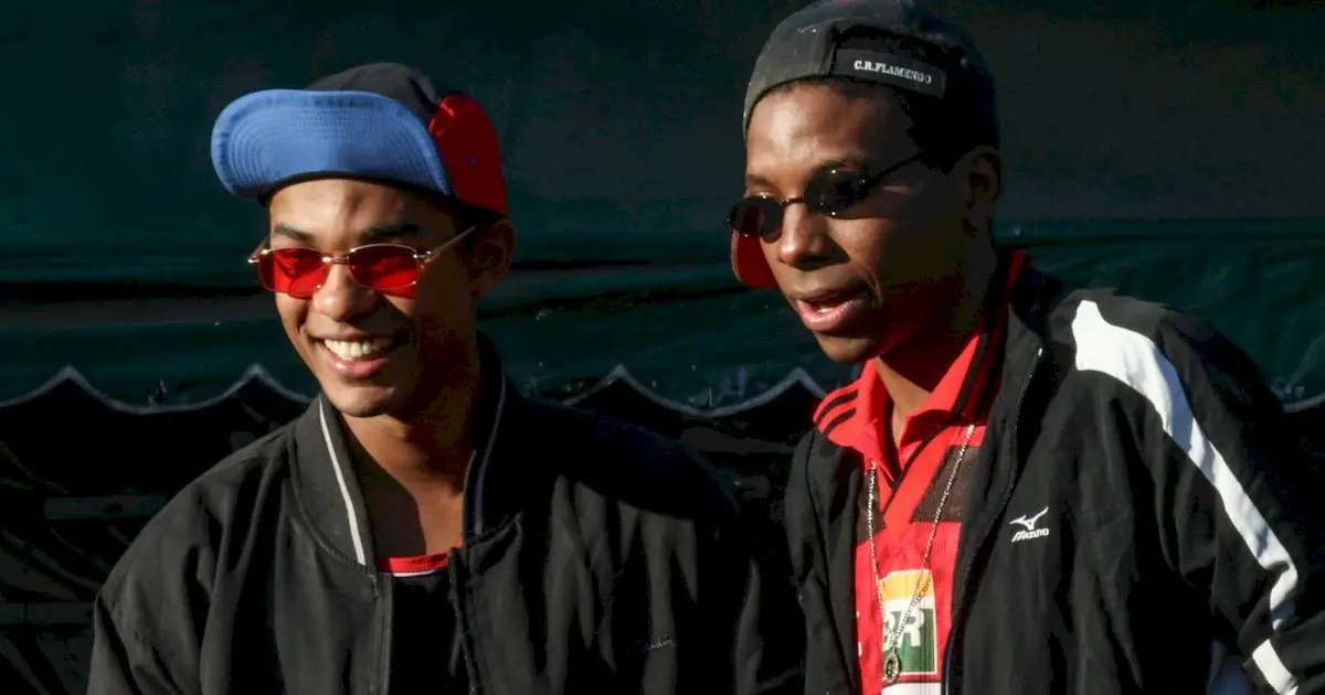 Claudinho e Buchecha: assista a cena inédita da cinebiografia