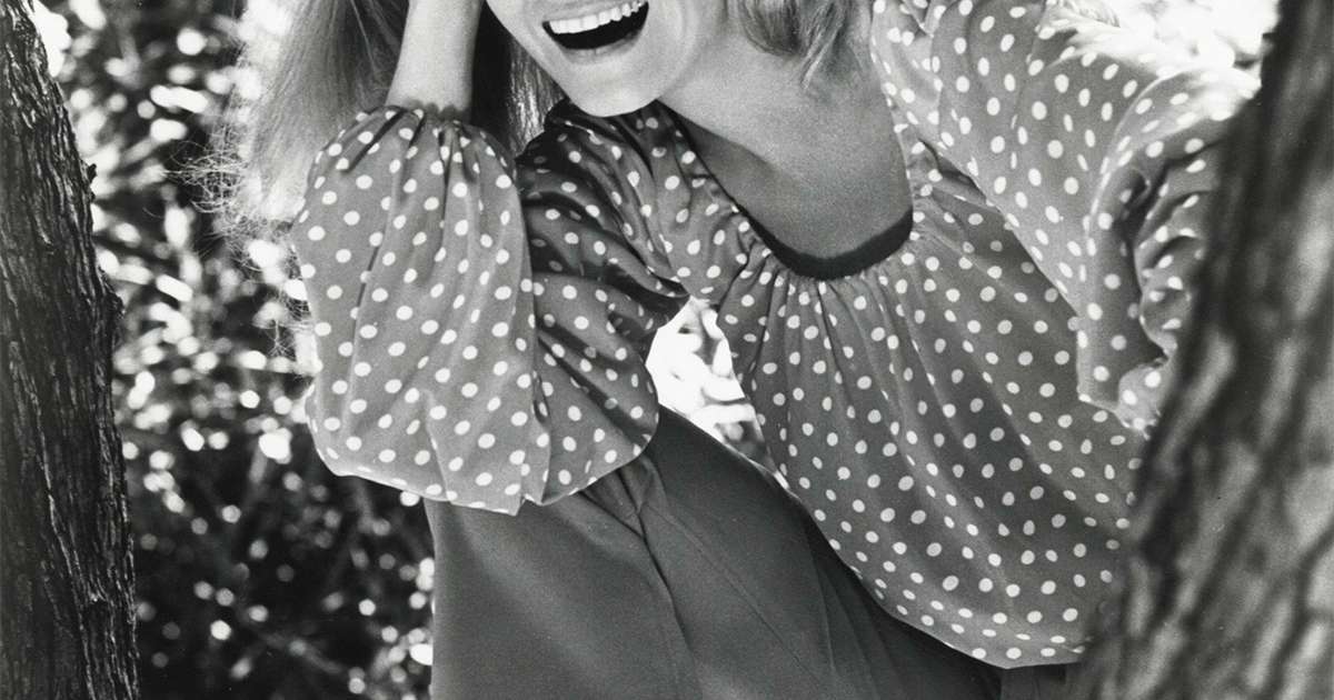 Sharon Farrell, atriz de "Nasce um Monstro", morre aos 82 anos