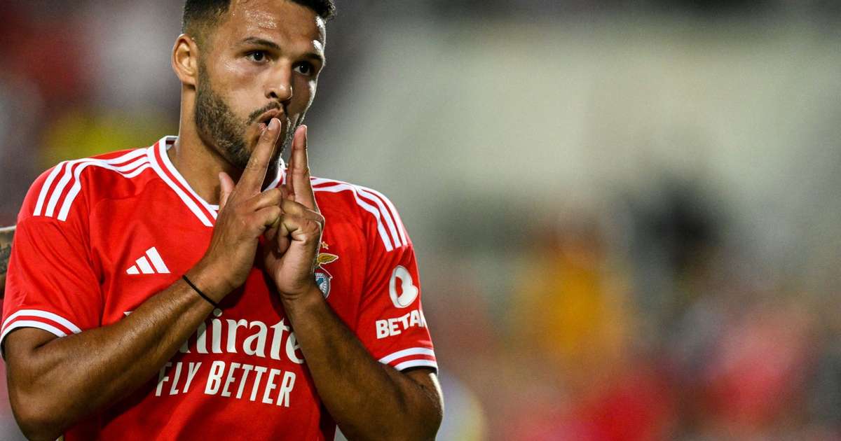 Paris Saint-Germain anuncia a contratação do português Gonçalo Ramos