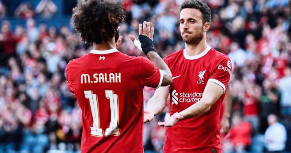 Com gol de Salah, Liverpool bate time alemão em última partida antes de ...