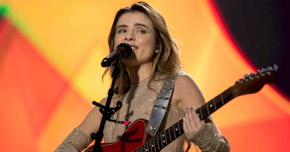 Giulia Be estreia sua primeira turnê em Portugal