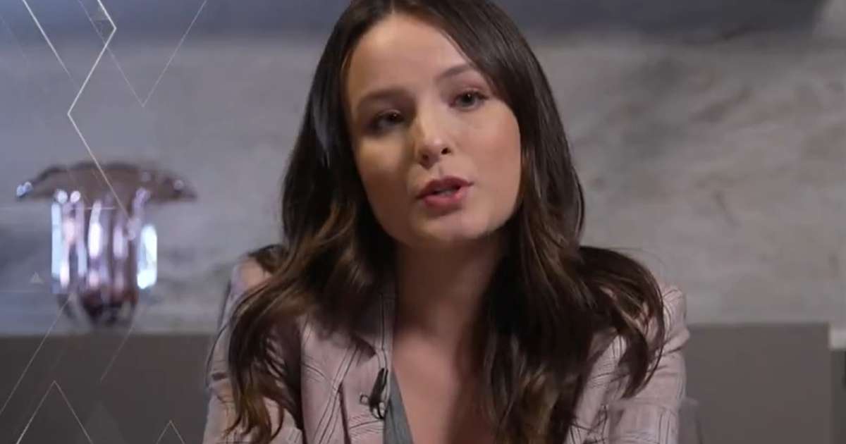 Memes explodem após chamada com polêmica entrevista de Larissa Manoela ...