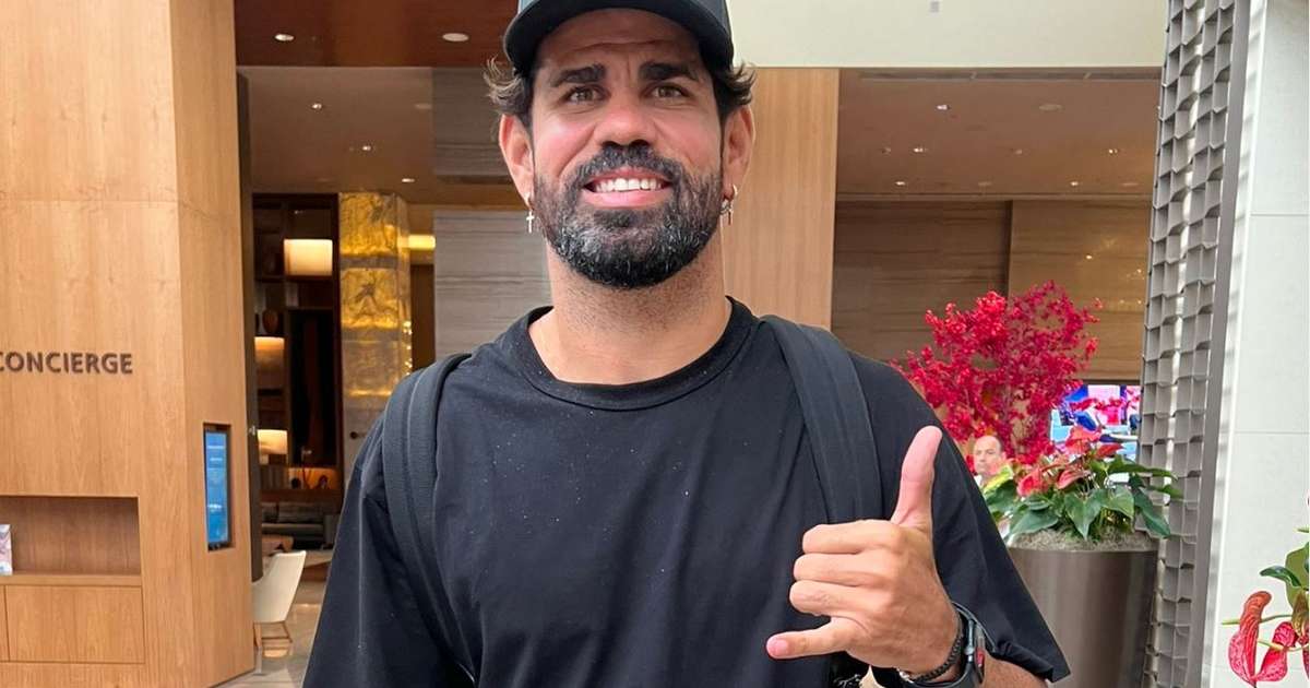 Diego Costa desembarca no Rio de Janeiro para reforçar o Botafogo