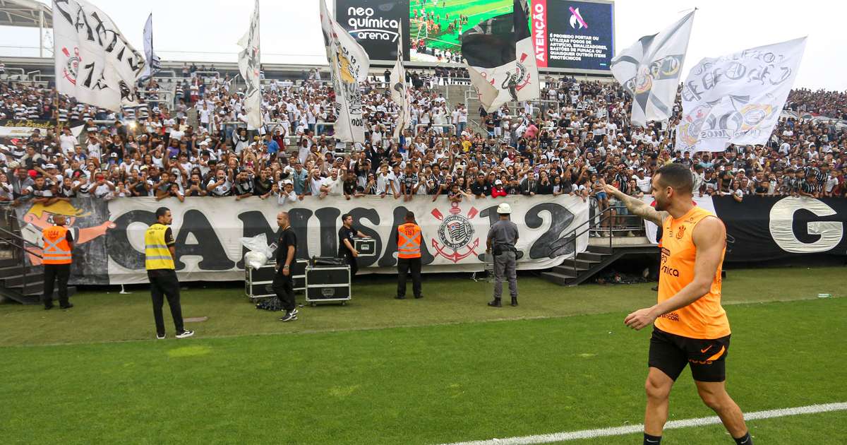 Relembre treinos abertos para torcida do Corinthians desde inauguração ...