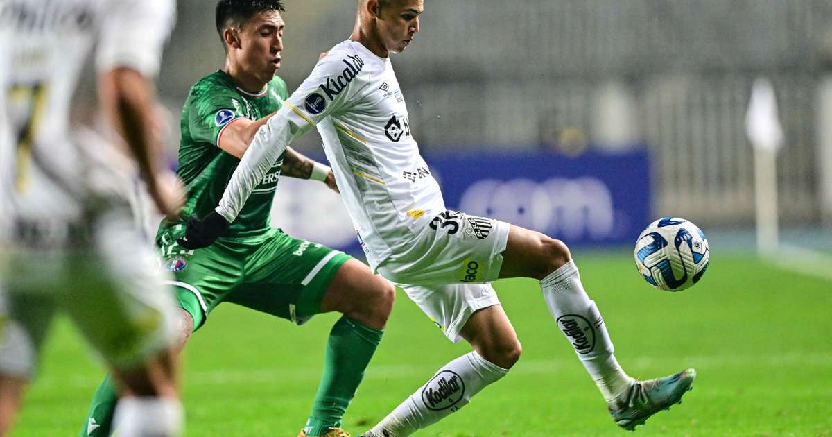 Deivid Washington se despede do Santos a caminho do Chelsea