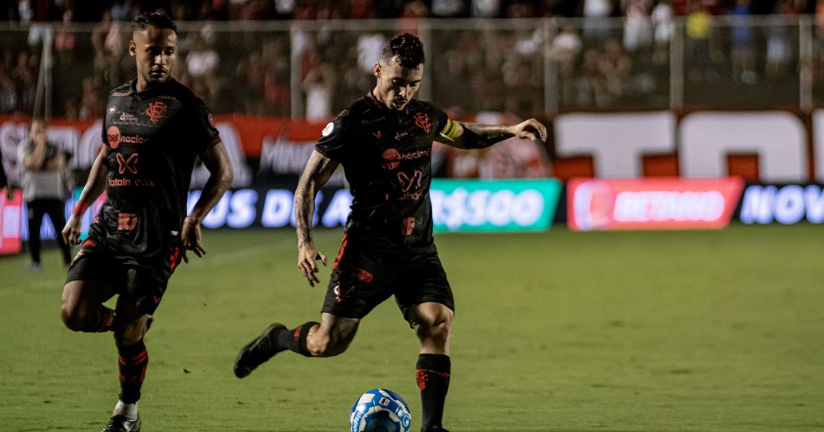 Vitória Bate Botafogo Sp E Assume A Liderança Da Série B