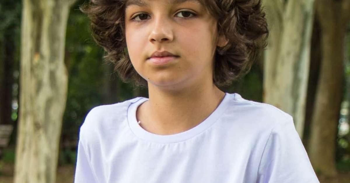 Ator mirim de "Pantanal" volta às novelas após atropelamento