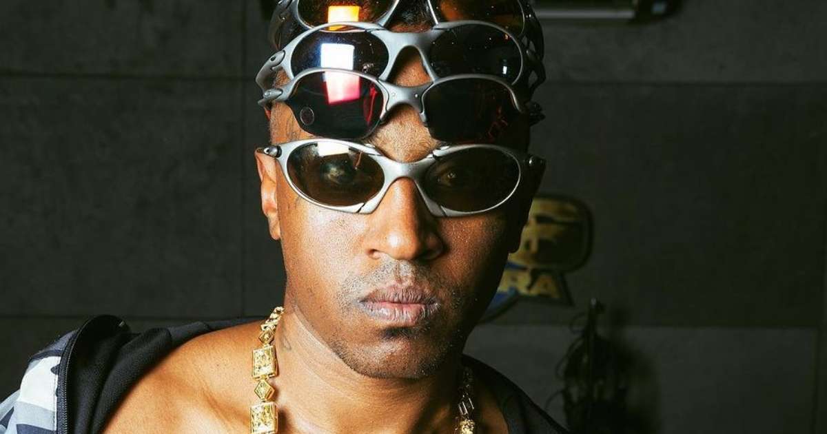 MC Dede reaparece nas redes sociais e fala sobre os dias na prisão