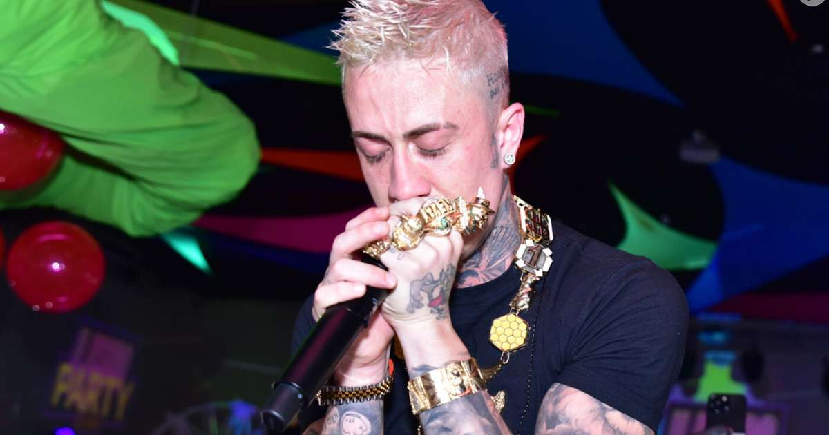 MC Daniel canta em festa de influencer após romper namoro com Mel Maia ...