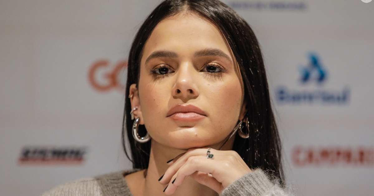 Bruna Marquezine pode ser vítima de roubo e sensitiva alerta: 'Precisa abrir o olho com falsas ...