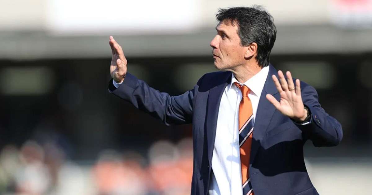 Zé Ricardo é anunciado pelo Cruzeiro com vínculo até o fim de 2024