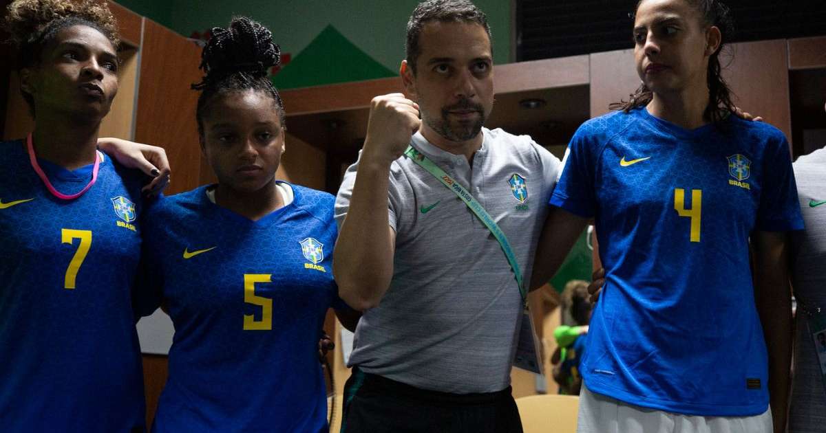 Jonas Urias comandará o time feminino do Cruzeiro após sair da Seleção ...