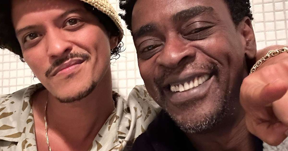 Seu Jorge revela bastidores de encontro com Bruno Mars no The Town