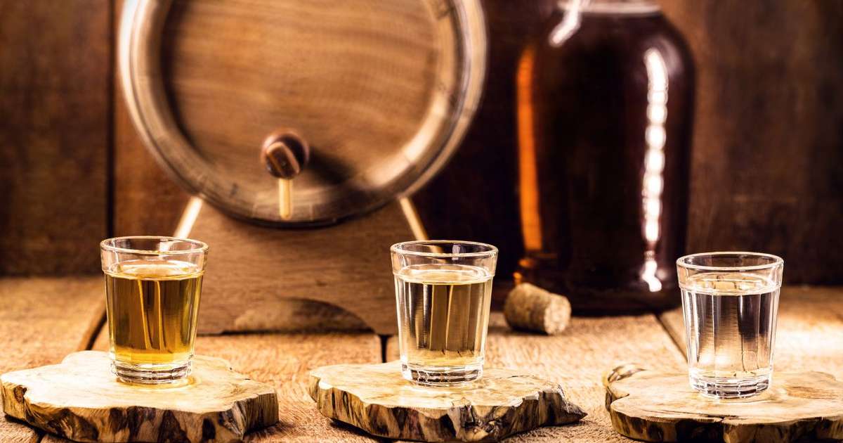 Dia da Cachaça: confira 6 curiosidades sobre a bebida
