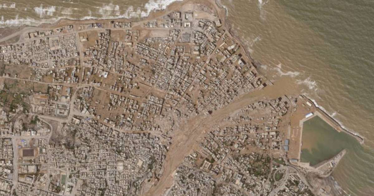 Veja o antes e depois de cidade na Líbia que foi destruída por enchente