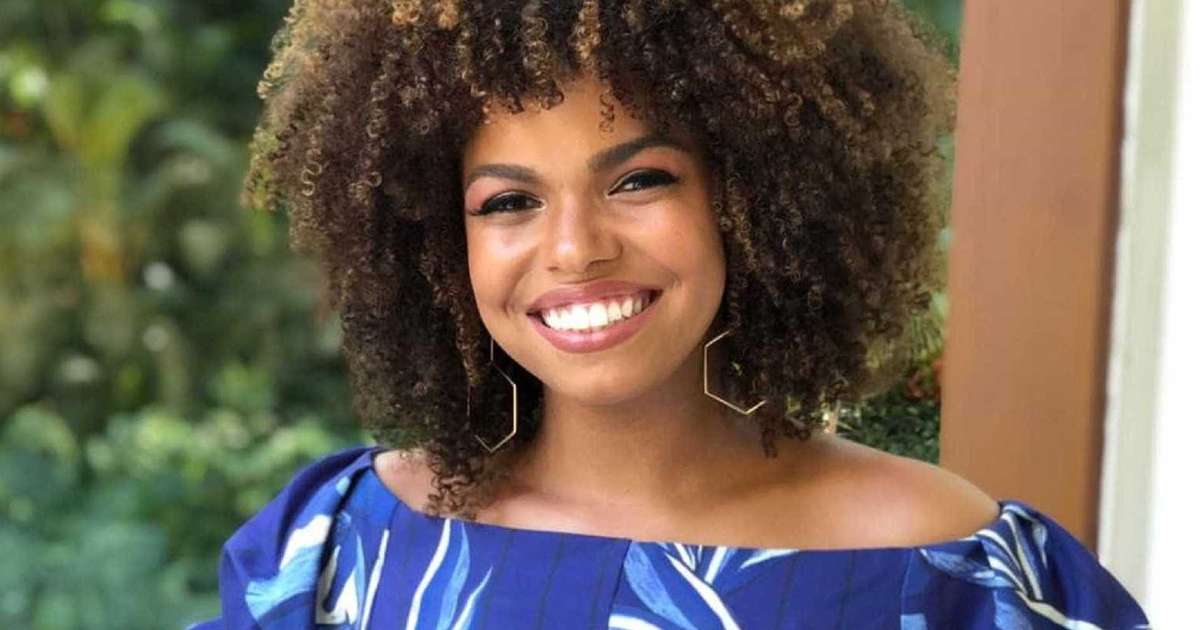 Jennifer Nascimento encanta ao mostrar chá de bebê da filha